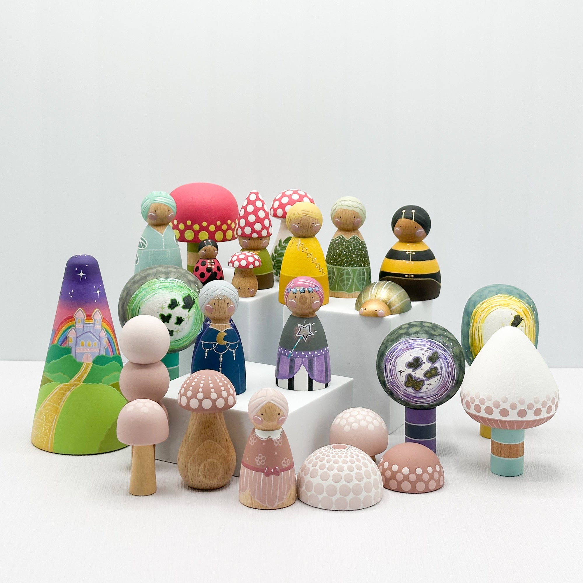 Dilly Blue Hand-Painted Wooden Dolls: Home of the Dillys